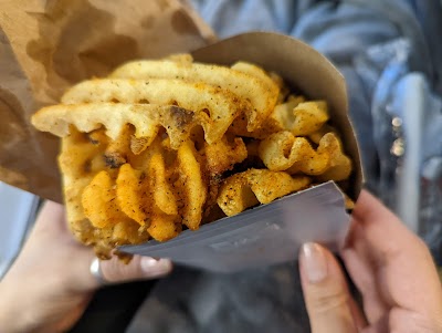 Happy Burger - Lippincott St. in Toronto | 5/5 Reviews | Dining.ca